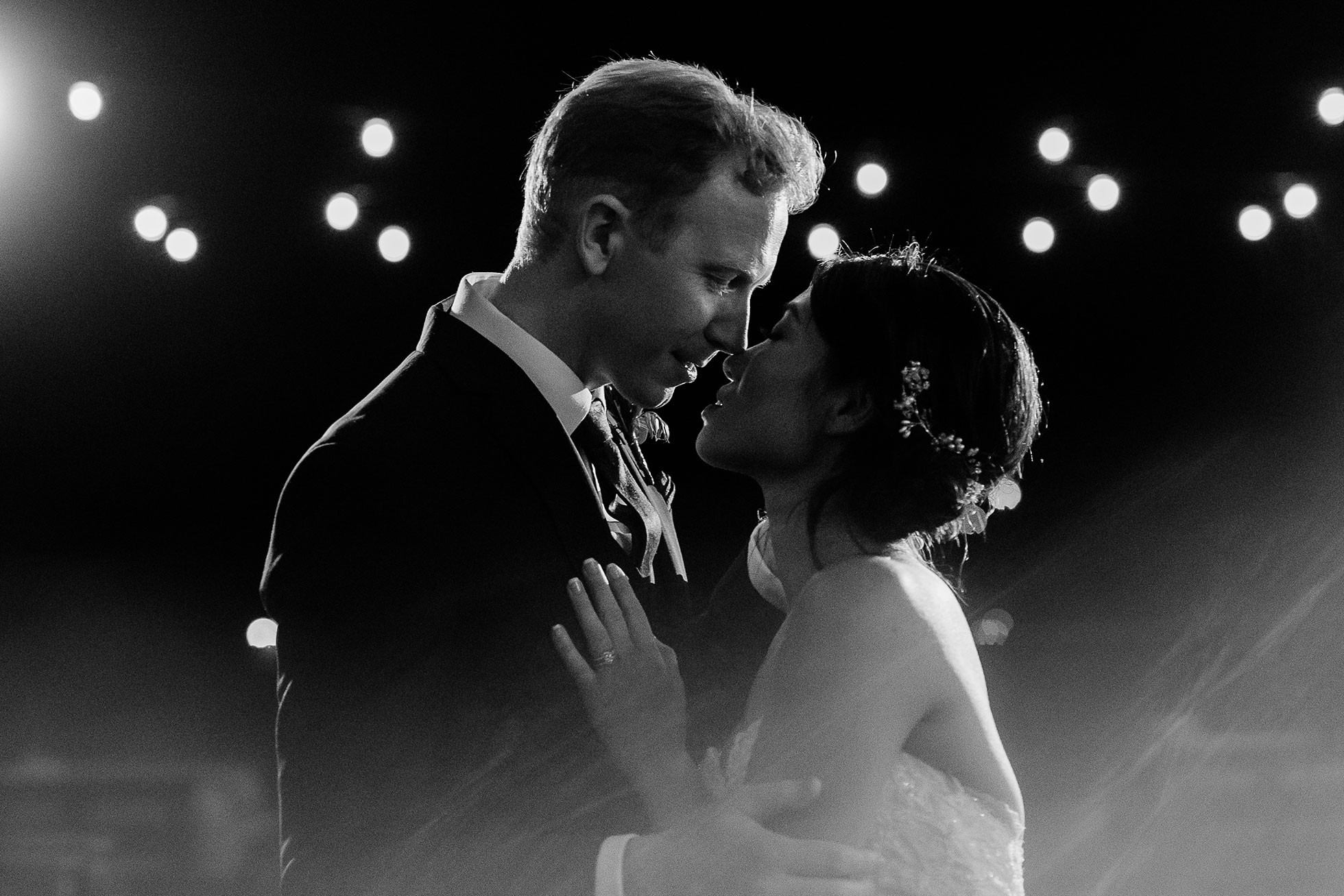 Andrew + Sarah - Paper Cranes Weddings